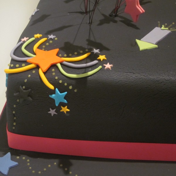One Tier Firework Birthday Cake | Neo Cakes